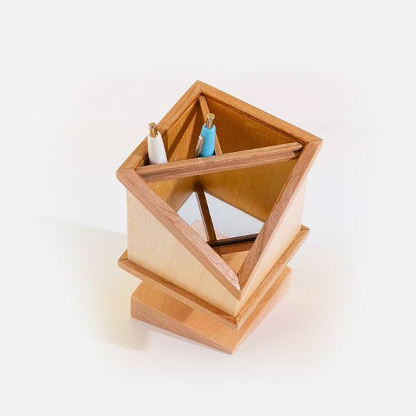 DeKolta Optical Illusion Desk Organizer – Harlequin Illusions